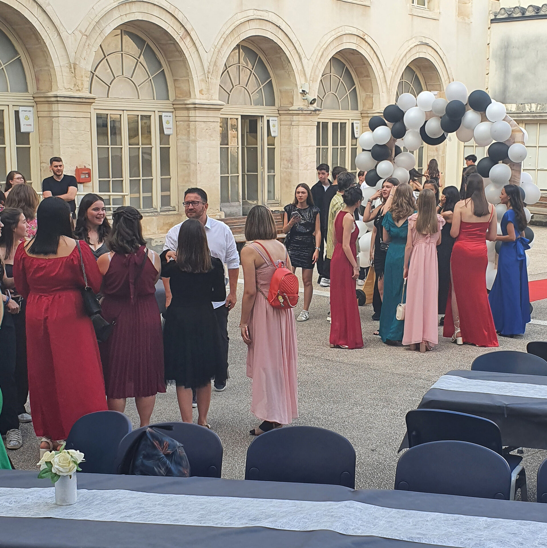 Bal des 3ème, un moment convivial après les épreuves du DNB - Ensemble ...